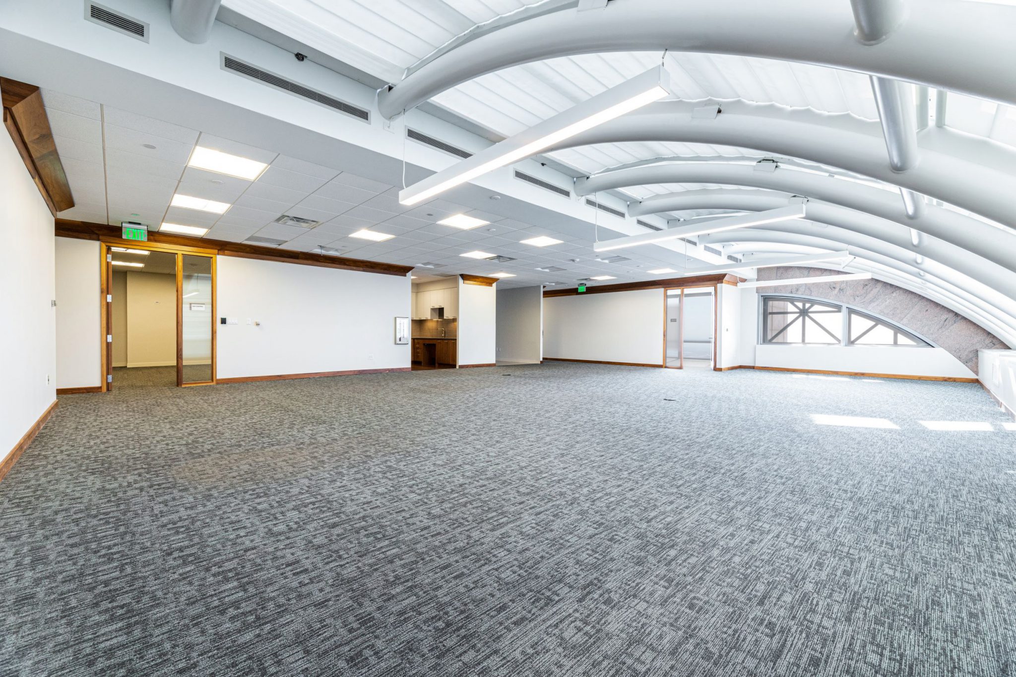 Comerica Bank Tower – Downtown Dallas Office Space